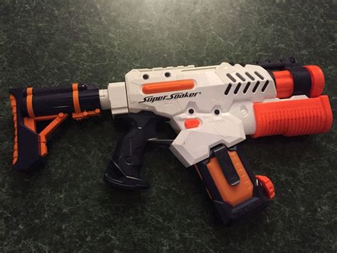 Nerf Super Soaker Tornado Strike Water Gun Blaster With Water Clip