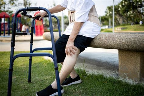 Skurcze mięśni przyczyny skurczów ud i łydek Diagnostyka
