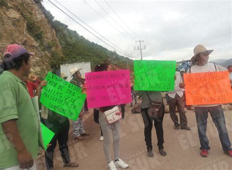 Bloquean Pobladores De Tlaquilzinapa Tlapa La Carretera A Chilapa El