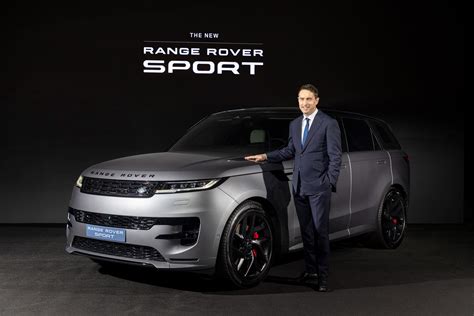 근육질 외관 랜드로버 3세대 레인지로버 스포츠 공개