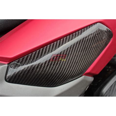 Yamaha Nmax 155 2dp Carbon Kevlar Small Body Side Cover Shopee Malaysia