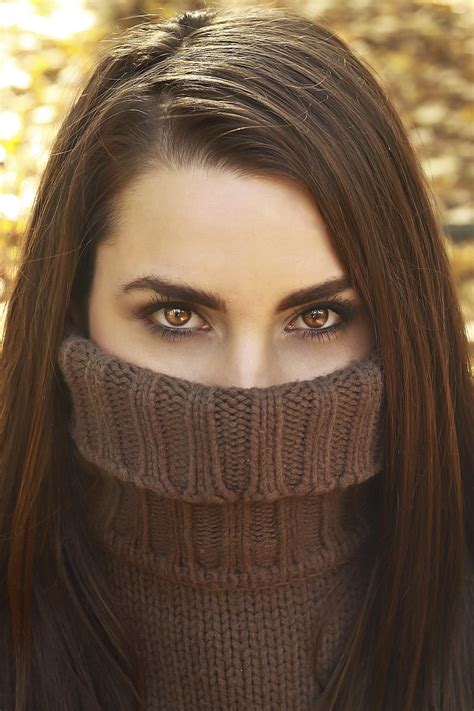 Mujer Modelo Morena Pelo Largo Mujeres Al Aire Libre Otoño Ojos Cafes Fondo De Pantalla