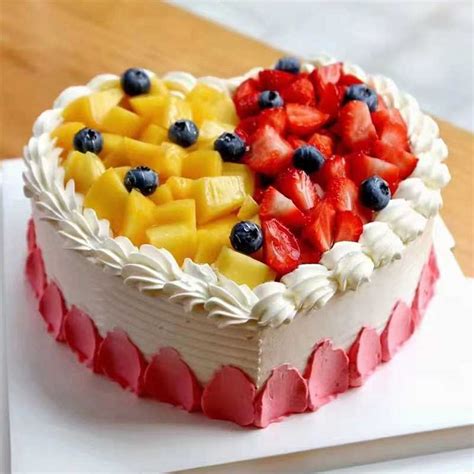 Send 500gm Mango Strawberry Fruit Cake Online Gal24 112945 Talove