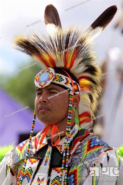 Canada Brampton 23 06 2012 A Mohawk Indian From The Turtle Clan In