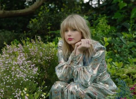 Lover Album Photoshoot Taylor Swift Photoshoot Taylor Swift Pictures