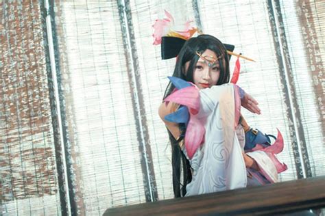 攝影圖集：王者榮耀貂蟬cos，想欣賞妾身的舞姿嗎？ 每日頭條