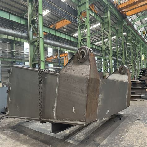 Customized Steel Structure Engineering Construction Ce Aisc Jis Cwb