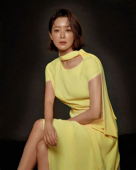 Kim Hee Sun Seon Classy Outfits Kdrama Korean It Cast Actresses
