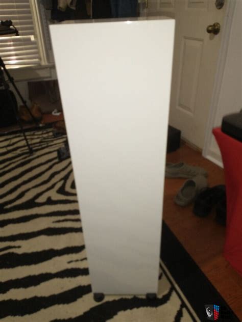 Pair 2 High Gloss White Paradigm SE 3000F Audio File Tower Speakers Photo 4817771 US Audio Mart