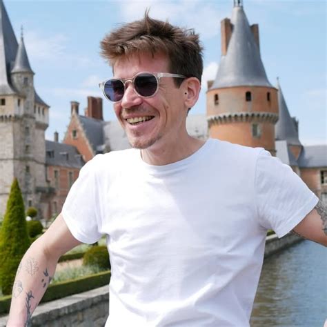 On peut emmettre un million de réserve sur Nathalie Saint Cricq mais