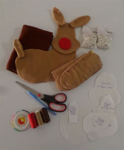Tutorial reno navideño con moldes Tutoriales de Muñequeria y Peluches