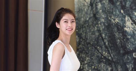 공승현 순백의 미소천사