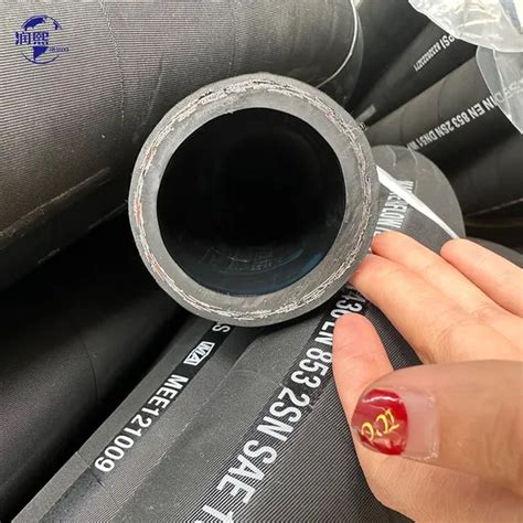 Custom 34 Inch En853 2sn High Pressure Flexible Hydraulic Rubber Hoses