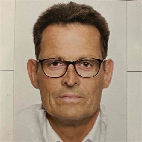 Martin Knaack Verkaufsleiter Autohaus Hermann Gmbh Xing