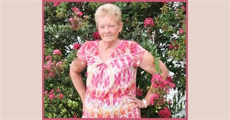 Ups Driver Spots Something On A Driveway He Gets A Closer Look Then Rushes To