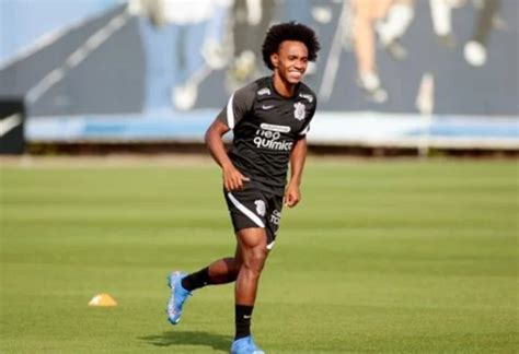Willian Pode Deixar O Corinthians E Voltar Para A Premier League Banda B