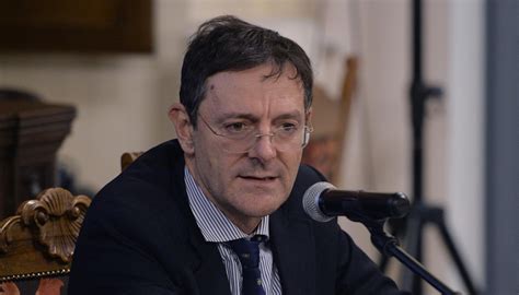 Leonardo Becchetti Il Pensiero Delleconomista Nelle Sue Opere Cardine