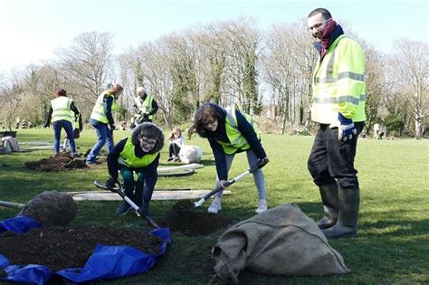 Thanet Urban Forest Plants Final 64 Trees Of 1 260 Batch During Event At King George VI Park