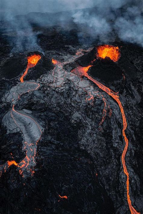 冰岛fagradalsfjall，喷发的火山 摄影师kevin Page