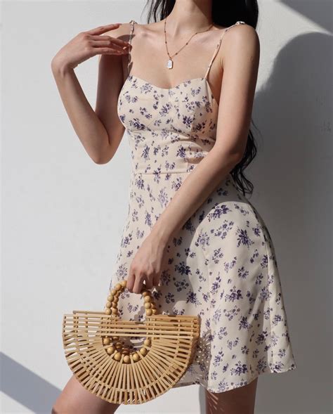 블루하 휴양지🏖️ Cream Flower Mini Dress 휴양지룩 바캉스룩 비치원피스 비치룩 동남아 해외여행 신혼여행