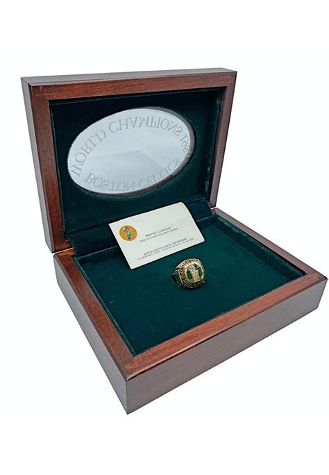 1986 Boston Celtics Nba Championship Ring Presented To Wayne Lebeaux With Presentation Box
