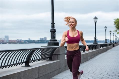Pictured Above Peloton Instructor Jess King Out On A Run How Do I