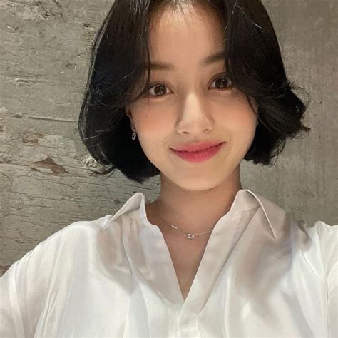 Pin Oleh Pengepin Di Jihyo Ide Gaya Rambut Gaya Rambut Rambut