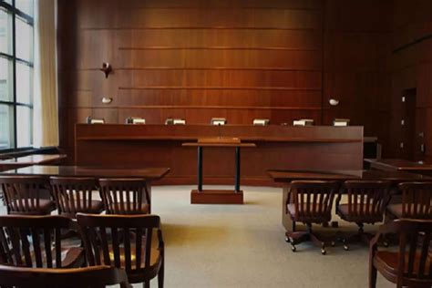 آموزش فن دفاع در دادگاه مریم نصراللهی وکیل پایه یک دادگستری