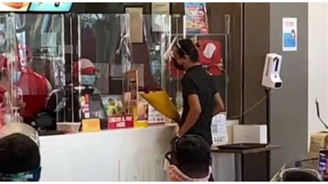 Jollibee News Latest Jollibee Rumours And Stories About Ph