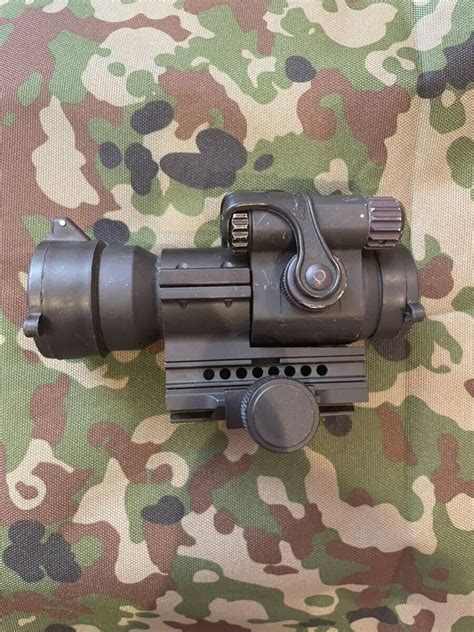 【傷や汚れあり】【実物】aimpoint Comp M2 4moa Qrpマウント付 ドットサイト スコープ 自衛隊 米軍 特殊部隊 陸自