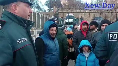 ՊՆ նախկին շենքի բնակիչները ստիպված են անվադող վառել երեխաներին