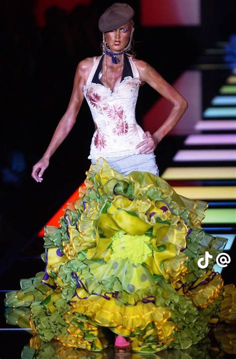John Galliano 2004 John Galliano 2003 Dior Haute Couture Fw 2000