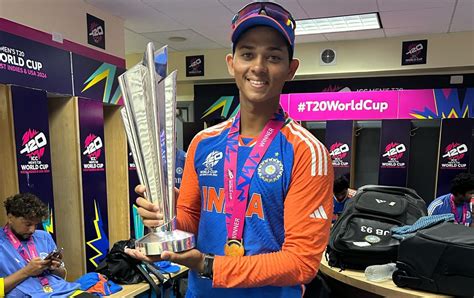 What About Yashasvi Jaiswal S Badrinath Questions Shubman Gills Spot In Indias Asia Cup
