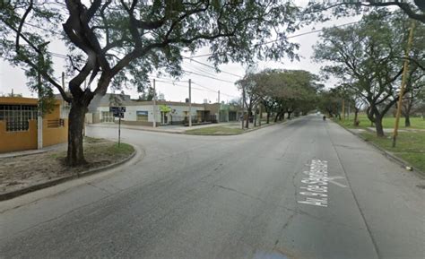 Una Mujer Sufrió Graves Lesiones Tras Ser Embestida Por Un Auto Radio