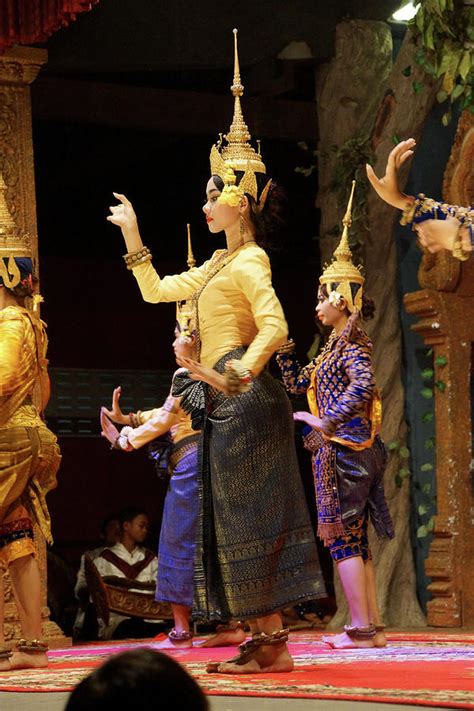 Apsara Dance Hands