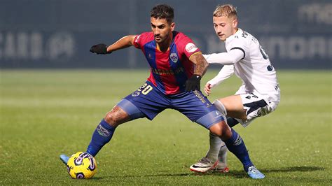Liga Betclic Empate a duas bolas entre Famalicão e Chaves
