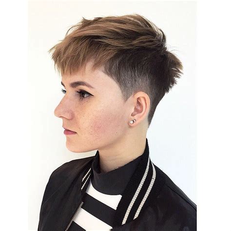Best Short Haircut For Women Cute Short Hairstyle Designs Popular