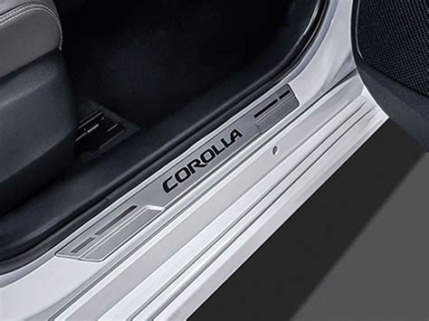 Soleira de aco inox Corolla Mirai Peças Toyota Peças e Acessórios
