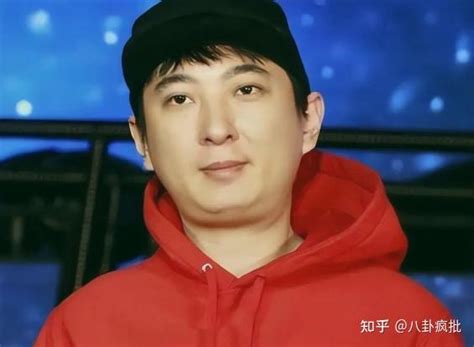 滨边美波、川口春奈和王思聪玩耍，居然未成年？ 知乎