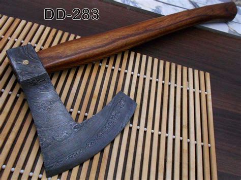 Damascus Steel Tomahawk Axe Bearded Hiking Battle Axe195 Inches Long