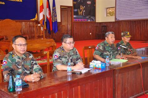 អគ្គនាយករង អគ្គនាយកដ្ឋានយោធសេវាក្រសួងការពារជាតិ អញ្ជើញបើកប្រាក់គោលនយោបាយ១ លើកដំបូង ជូនយោធិនចូល