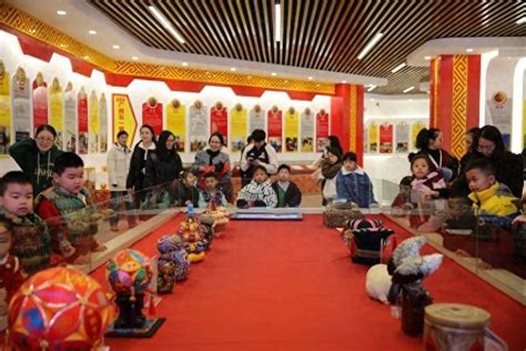 百色市总工会开展元宵节亲子研学diy花灯制作活动工人文化宫精神公益