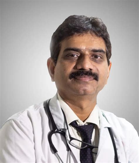 Dr Pradeep Tripathi Best Laparoscopic Surgeon In Thane