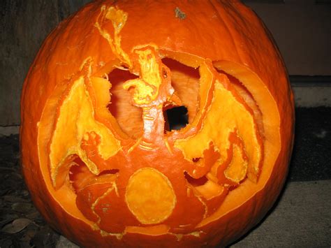 Mah Charizard Pumpkin By Lunaticeyesinaba On Deviantart