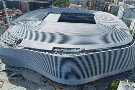 Le Real Madrid partage des images spectaculaires du nouveau Bernabeu à
