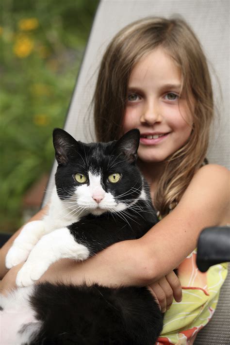 Girl With Her Cat At Mamie Shields Blog