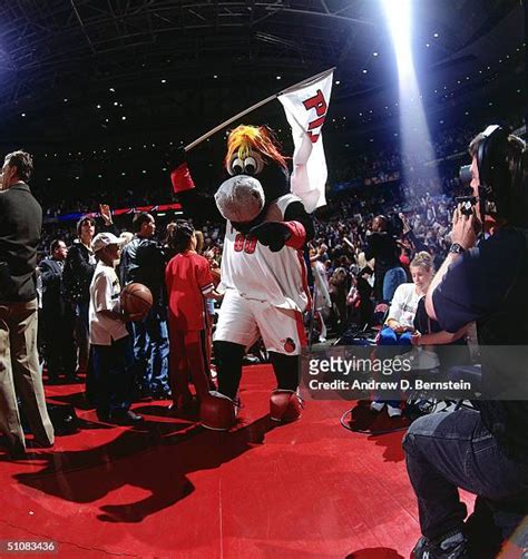 542 Pistons Mascot Photos And High Res Pictures Getty Images