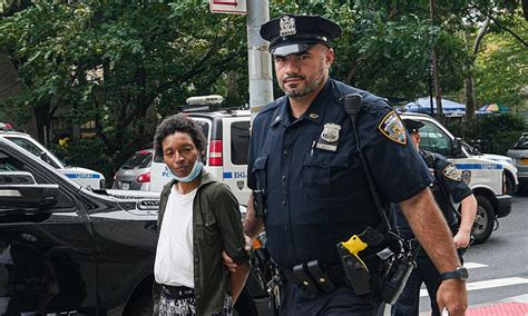 Nyc Homeless Woman Arrested For Allegedly Stealing From Dead Man