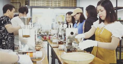 커피팜 의 커피클라스 아라비카 생두를 마실수 있는 커피원두로 Coffee Farm 커피팜 다낭 Facebook