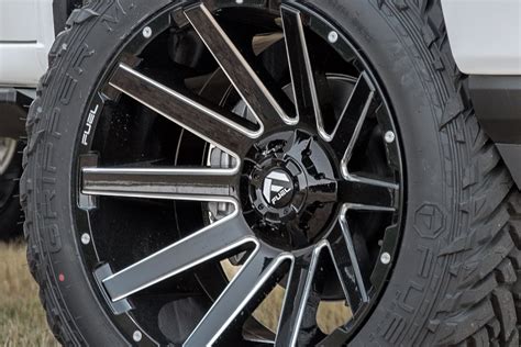 Fuel® D615 Contra Wheels Gloss Black With Milled Accents Rims
